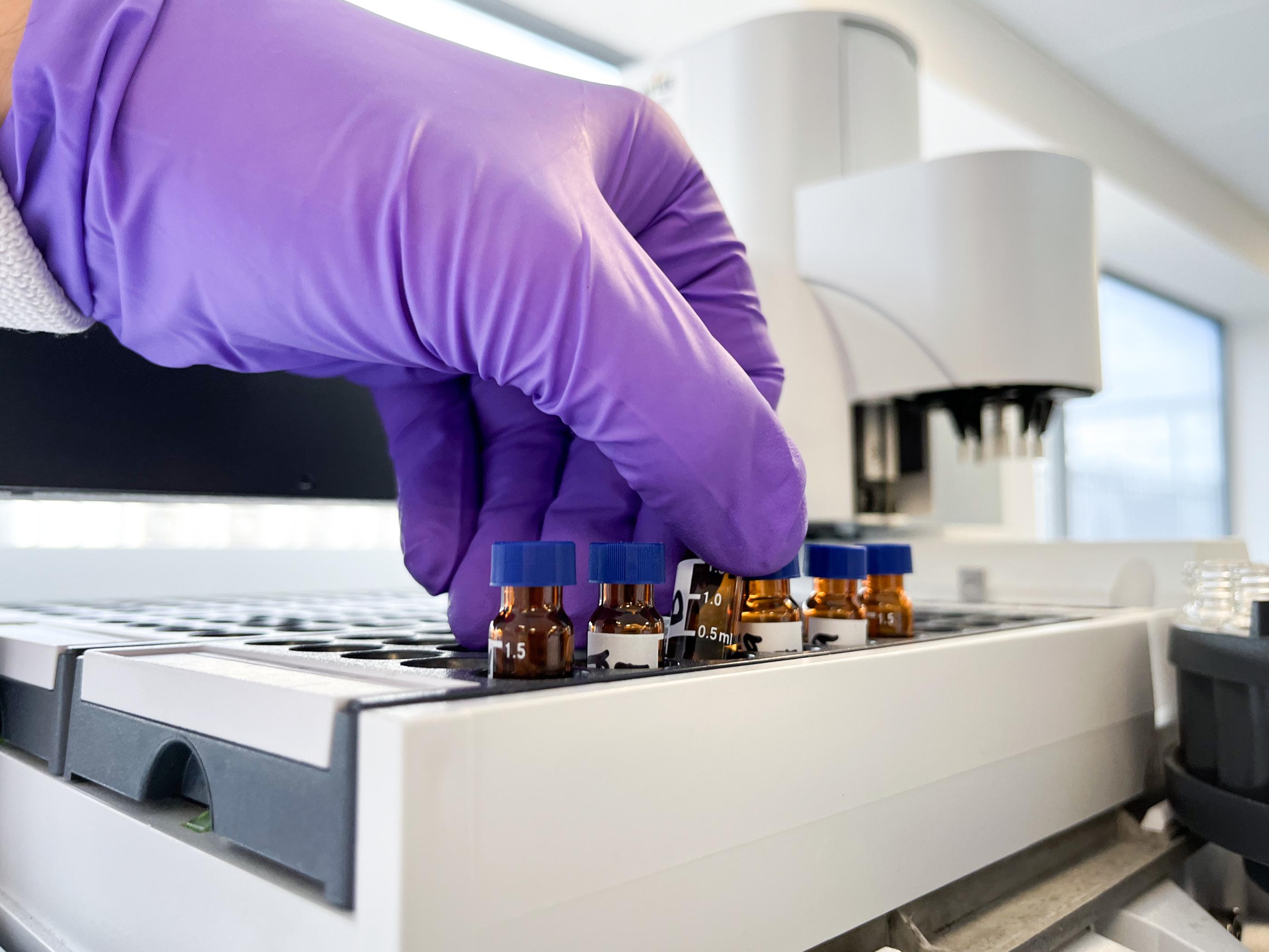 Identification of Components in Pharmaceuticals GMP at Tentamus Pharma UK